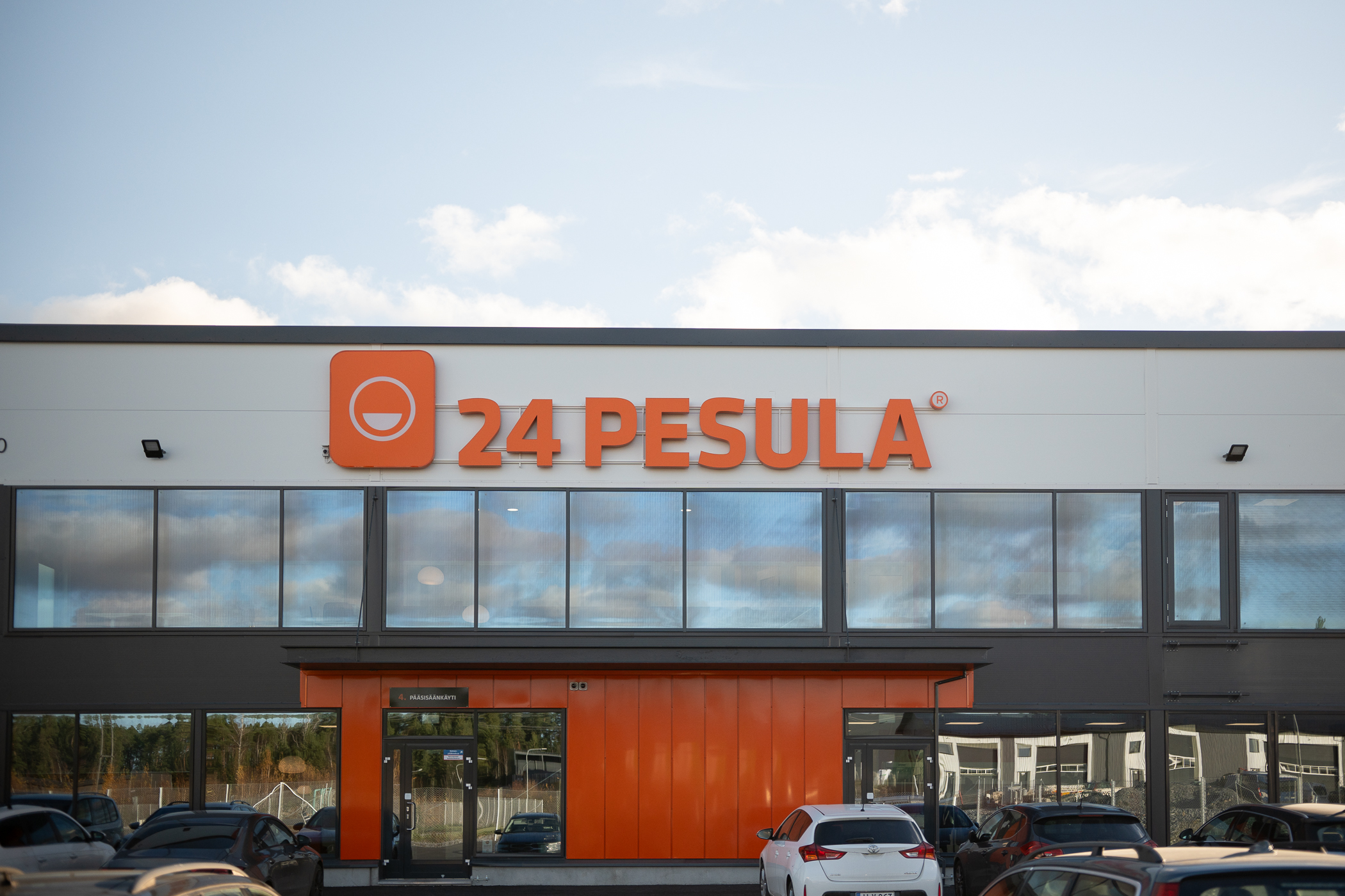 Asiakastarina - BRANDin vahvuus näkyy 24 Pesulan tuoreissa ...